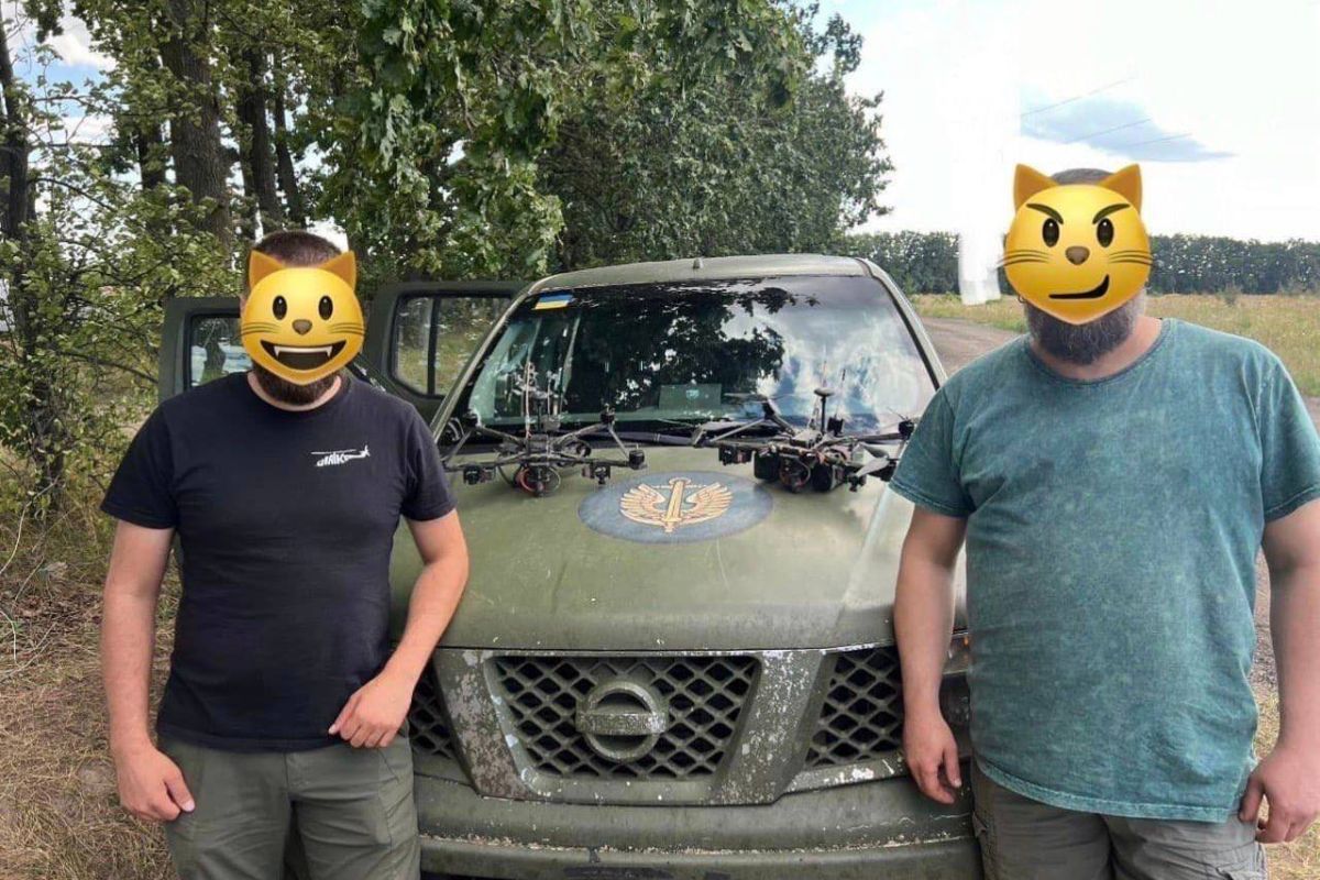 Курс бойового пілота БпЛА: команда Юрія Голика вчить військових ефективно працювати на STING Mad Max