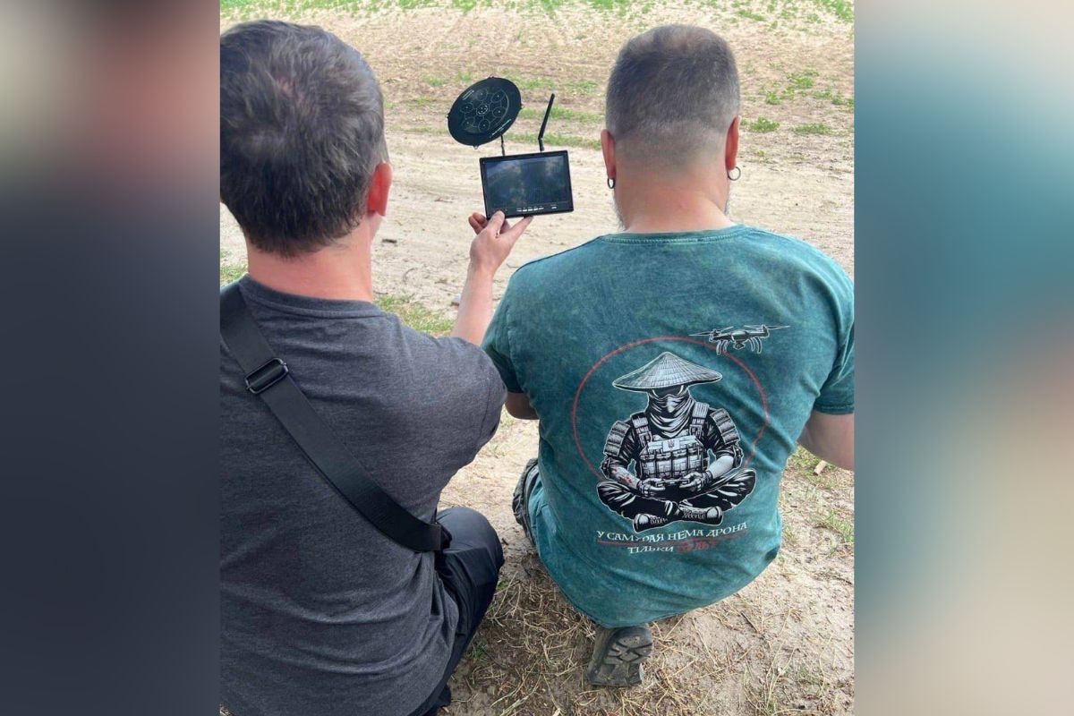 Курс бойового пілота БпЛА: команда Юрія Голика вчить військових ефективно працювати на STING Mad Max